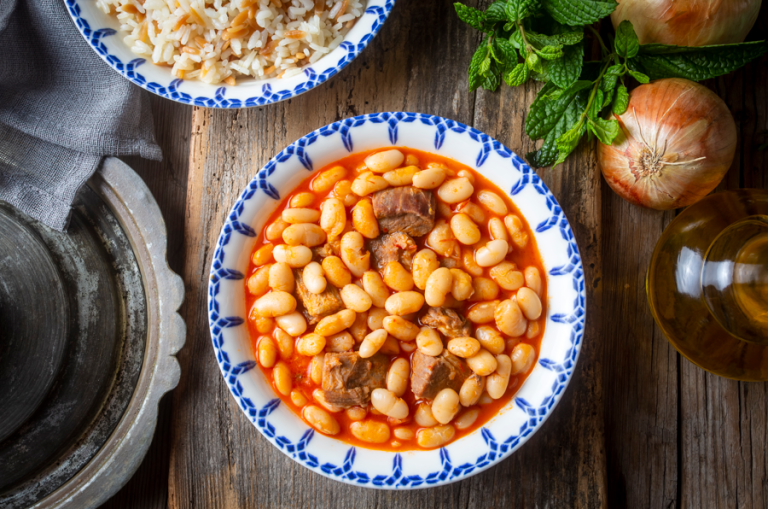 Baked Beans Recipe | Turkish Cuisine